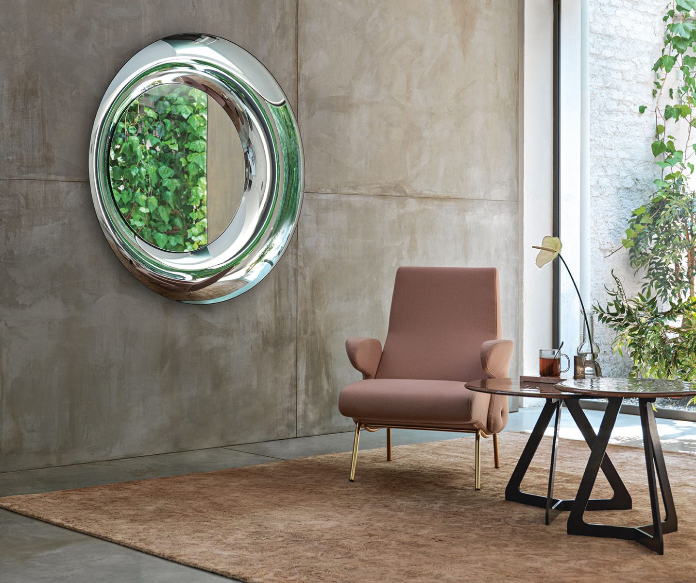 Rosy, the fused glass mirror – FIAM Italia